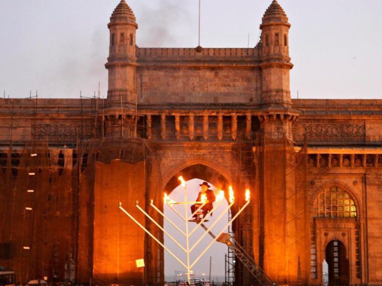 Hanukkah - Diwali of Jews - Savaari Car Rentals Blog
