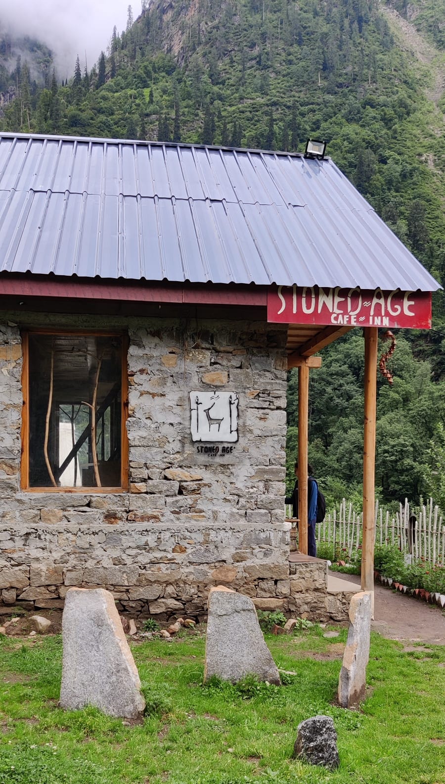 Best Cafes in Tosh with good food and view